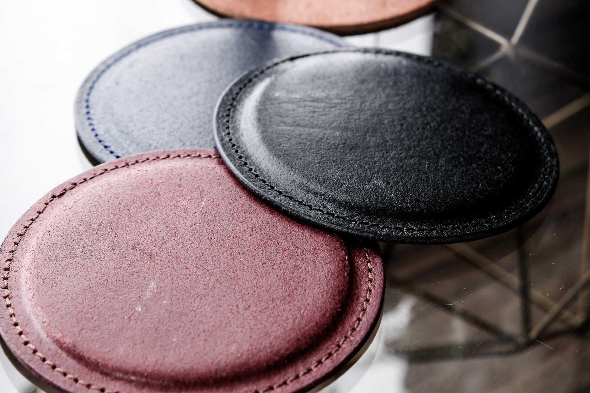 《BRIDLELEATHER》レザーコースター《3colors》 792912 | KIKUCHI LEATHER